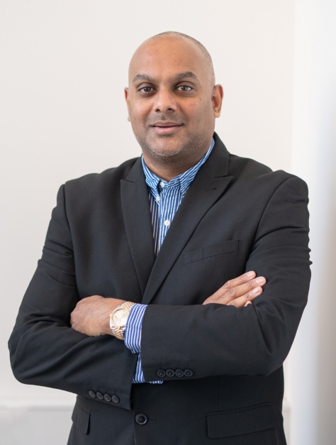 Meet the team - Paradigm